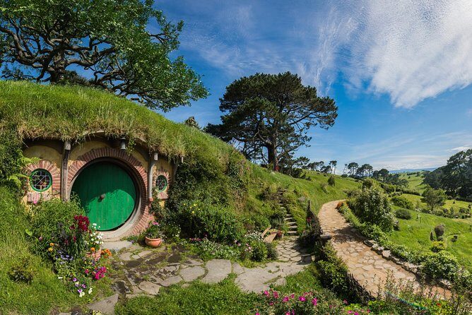 Auckland to Hobbiton Movie Set Private Tour - Frequently Asked Questions