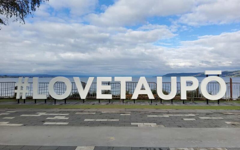 Auckland: Wai-O-Tapu and Lake Taupo Private Day Tour - The Sum Up