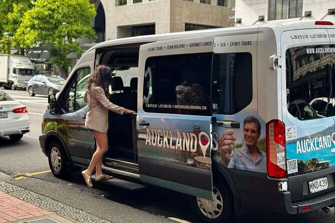 Auckland West Vineyard Tour with lunch and tastings incl - What Travelers Say