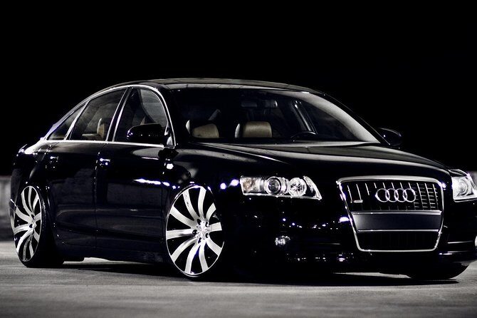 Audi A8 Chauffeur Car Melbourne Airport To CBD - The Sum Up: Who Will Love This Experience?