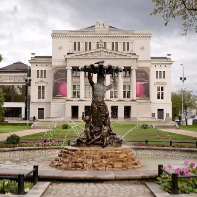 Audio Tour of Riga Old Town - Exploring the Sights: A Detailed Breakdown