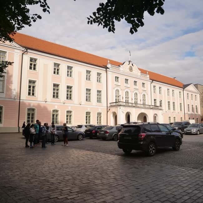 Audio Tour of the Toompea Hill (Cathedral Hill) in Tallinn - Practical Details and Tips