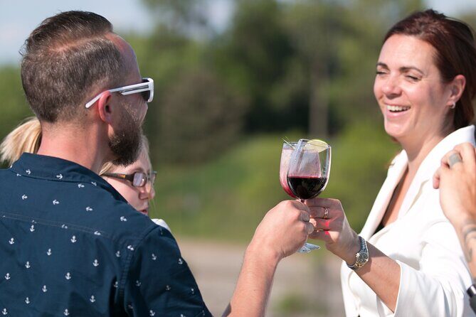 AURA experience at Notre-Dame Basilica and guided cruise - The Sum Up: Is This Tour for You?