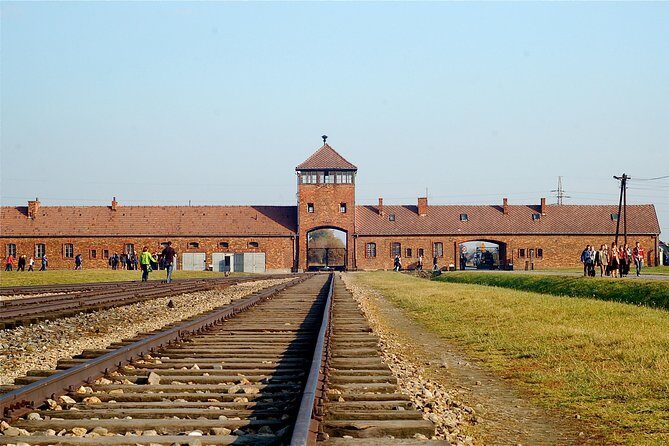Auschwitz Birkenau Guaranteed Guided Tour or your money back - Detailed Breakdown of the Auschwitz Birkenau Guided Tour