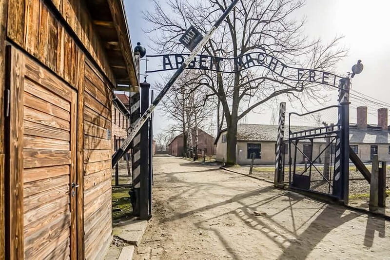 Auschwitz-Birkenau Skip-the-Line Guided Tour - Final Thoughts