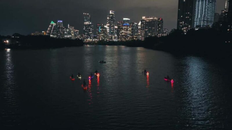 Austin: Glow Paddleboard Tour - Key Points