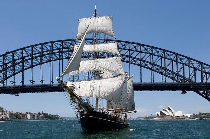 Australia Day Tall Ships Lunch & Race on Sydney Harbour - Key Points