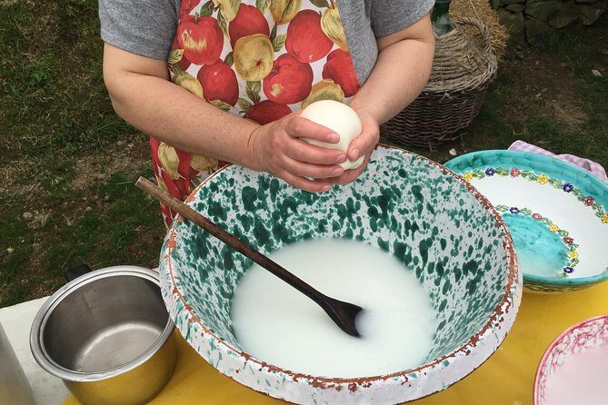 Authentic Farm Tour with Pizza, Cheese, Wine & Limoncello Tasting - Key Points