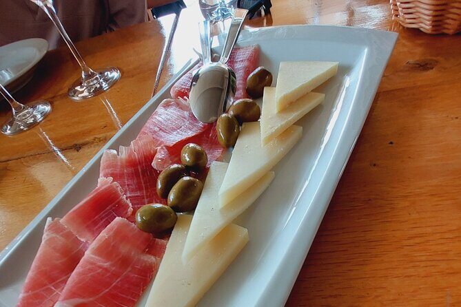 Authentic Private Tour NP Krka With local Lunch and Wine Tasting - Transport and Flexibility