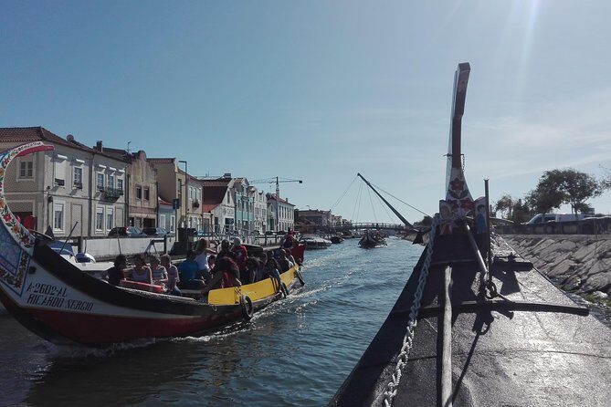 Aveiro, Costa Nova beach and Moliceiro Boat, half-day from Coimbra - FAQ