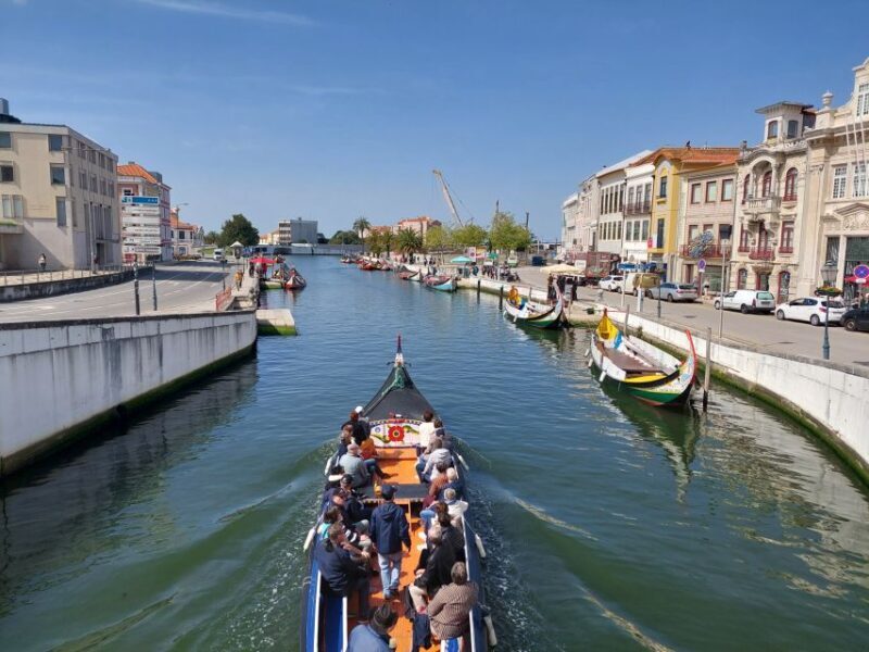 Aveiro: Stories, Canals, and Tiles Guided Walking Tour - Key Points