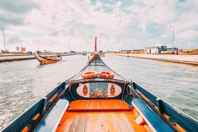 Aveiro Walking and Boat Tour Ovos moles and Colorful Ribbons - FAQ