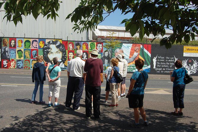 Award Winning Exclusive 2 Hr Private Belfast Black Taxi Cab Tour - Key Points