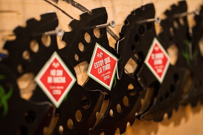 Axe Throwing 2 Hour Session - What is the Axe Throwing Experience Like?