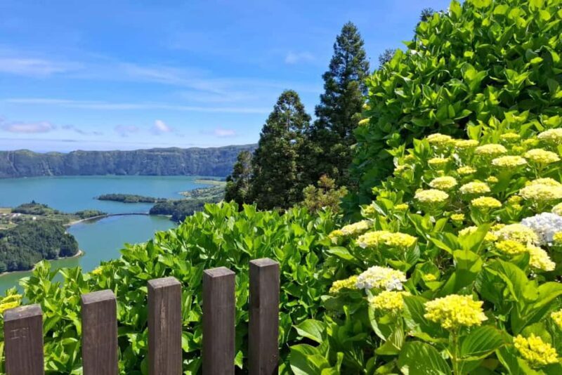 Azores: Sete Cidades, Blue & Green Lake Shore Excursion - Key Points