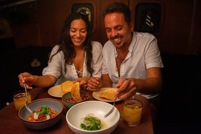 Bacalar - Gourmet Tour in Private Catamaran with Cocktails Included - What to Expect on the Tour