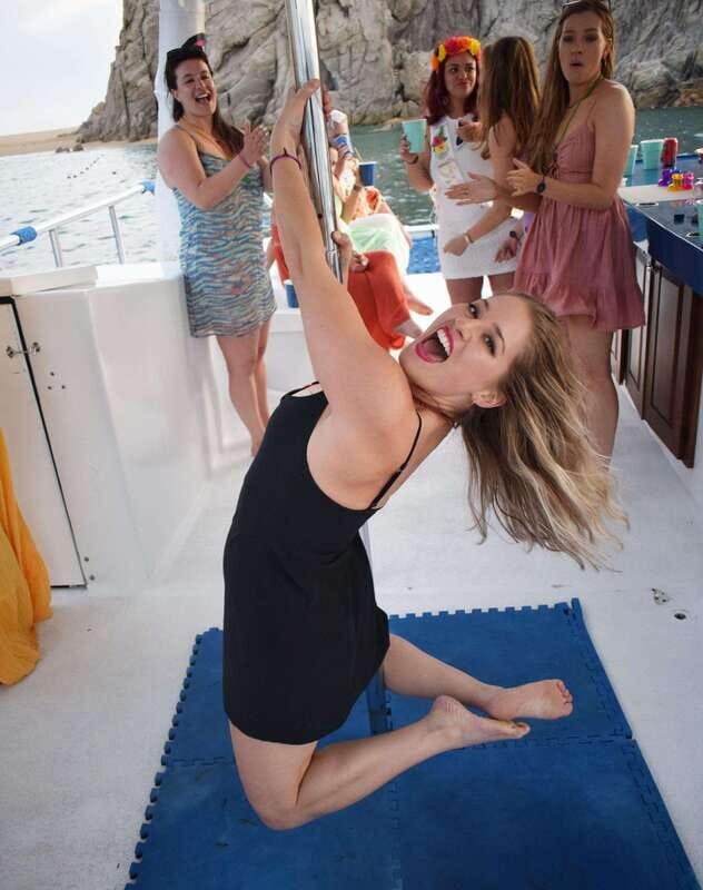 BACHELORETTE PARTY BOAT | Pole Dance Private Charter Boat - Key Points