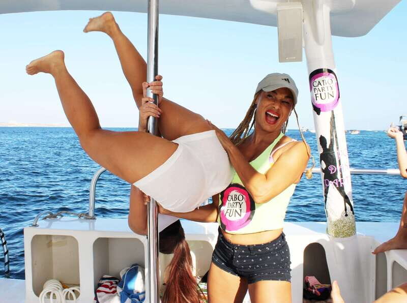 BACHELORETTE PARTY BOAT | Pole Dance Private Charter Boat - The Experience Breakdown