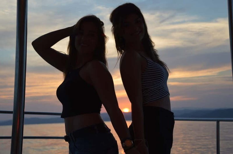 Back to the '80s Disco Cruise Ammouliani Round Tour - Experience Highlights