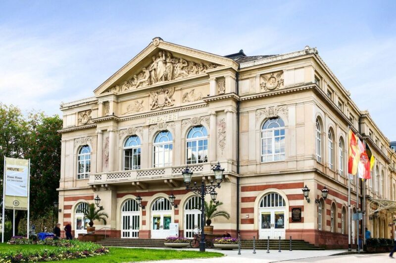 Baden-Baden: Private Walking Tour With A Professional Guide - Exploring the Itinerary: What You’ll See and Learn