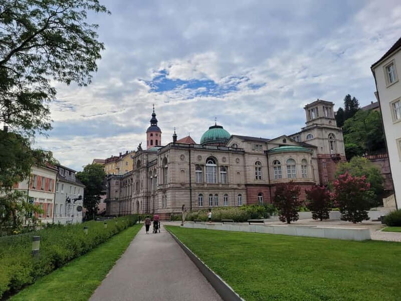 Baden-Baden: Self-Guided Audio Tour in English - Downloading and Using the App