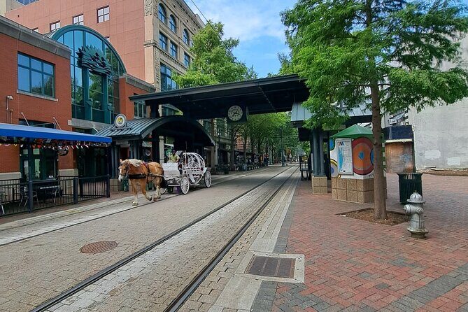 Bag-Free Memphis: 90-Minute Mystery Walk with Luggage Storage - FAQs