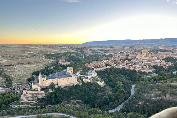Balloon flight at sunrise in Segovia - What to Expect from the Sunrise Balloon Flight in Segovia