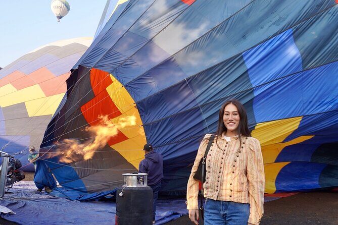 Balloon Flight + Breakfast in cave + Pick-up in Cdmx (Optional) - Cultural and Artistic Stops: Obsidian Workshop & Mural Photos