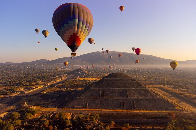 Balloon flight + pick up in CDMX + Breakfast in Cave + Teotihuacan - A Truly Unique Day in Mexico: Hot Air Balloon over Teotihuacan, Cave Breakfast, and More