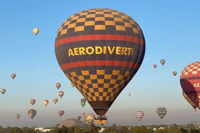 Balloon flight + Transportation + Breakfast in Cave or buffet + Pyramids - FAQ