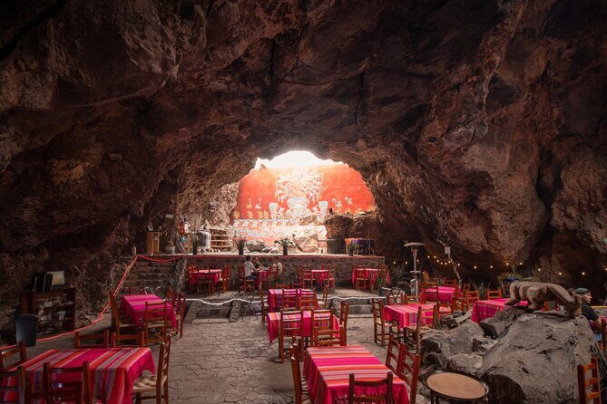 Balloon Flight with Breakfast in a Natural Cave and Transportation from CDMX - Practical Details and Considerations