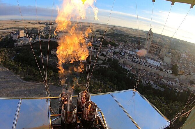 Balloon ride in Segovia with optional transportation from Madrid - An Introduction to the Segovia Balloon Experience