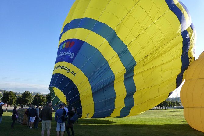 Balloon Ride over Catalonia with optional Pick-up from Barcelona - What to Expect: A Step-by-Step Journey