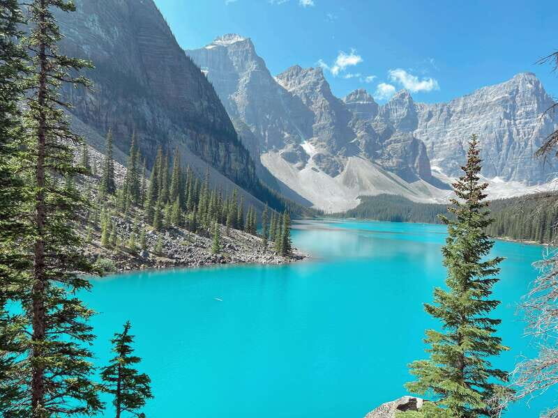 Banff/Calgary: Lake Louise, Moraine Lake and Emerald Lake - Who Will Love This Tour?
