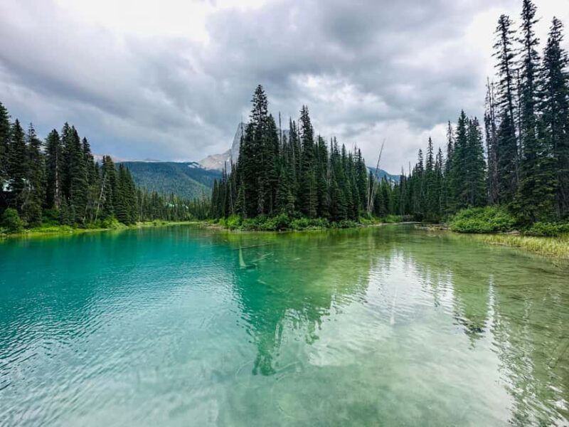 Banff/Calgary:1-Day to Lake Louise,Moraine Lake,Emerald Lake - Authentic Insights from Travelers