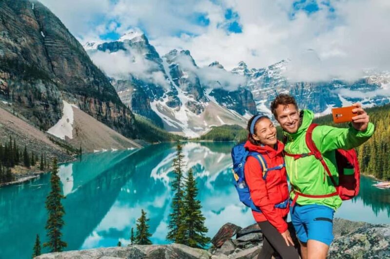 Banff/Calgary:Lake Louise,Moraine Lake,Emerald Lake Day Tour - What Makes This Tour Stand Out?