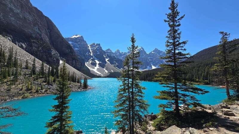 Banff/Canmore- Moraine Lake & Louise-Morning or Sunset Tour - Key Points