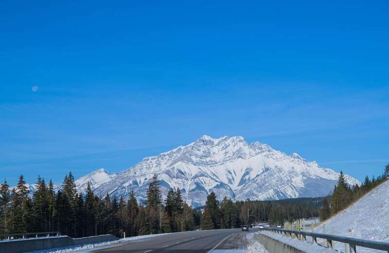 Banff: Guided Day Trip with Hotel Pickup and Drop-off - What This Tour Includes and Excludes