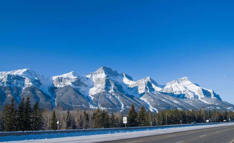 Banff: Guided Day Trip with Hotel Pickup and Drop-off - Analyzing the Value