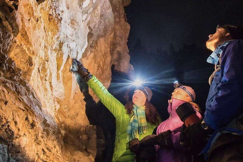 Banff: Johnston Canyon Evening Icewalk - The Journey: What to Expect from Start to Finish