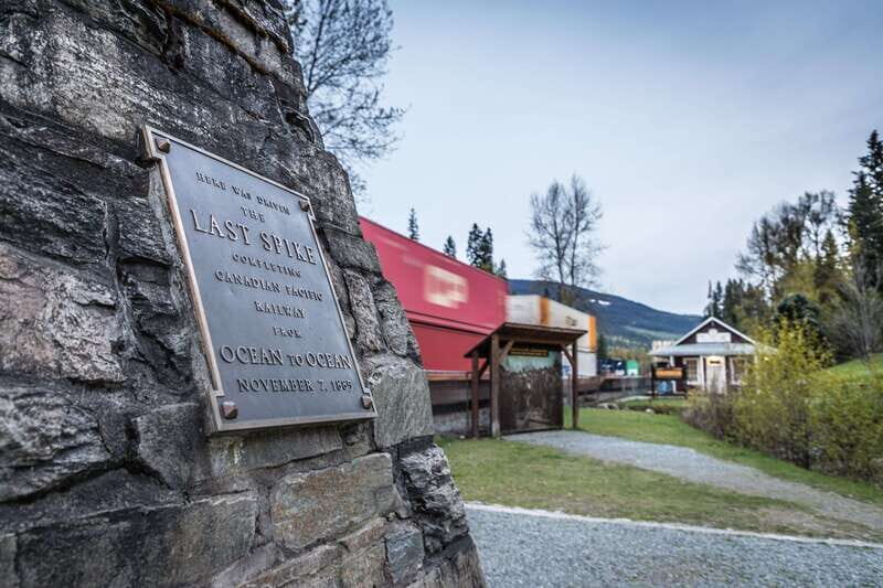 Banff: Journey to the Heart of the Canadian Rockies (2 Days) - Practical Tips and Considerations