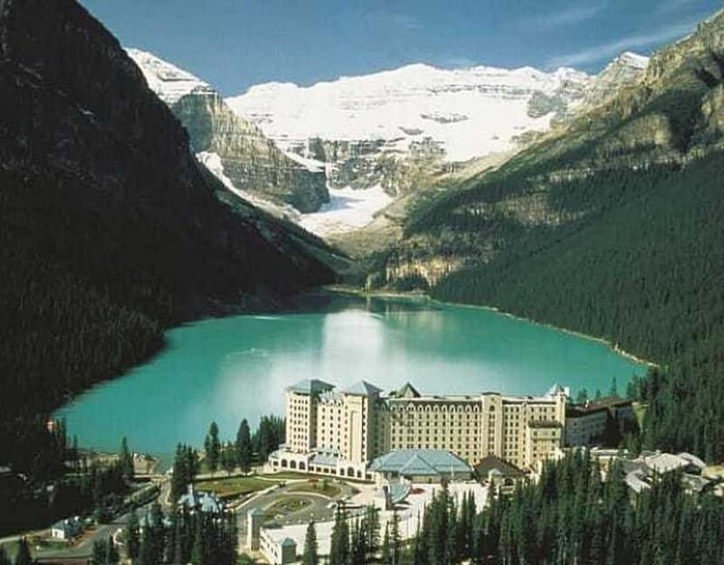 Banff : Lake Louise, Moraine, Emerald & Johnston Canyon tour - Key Points
