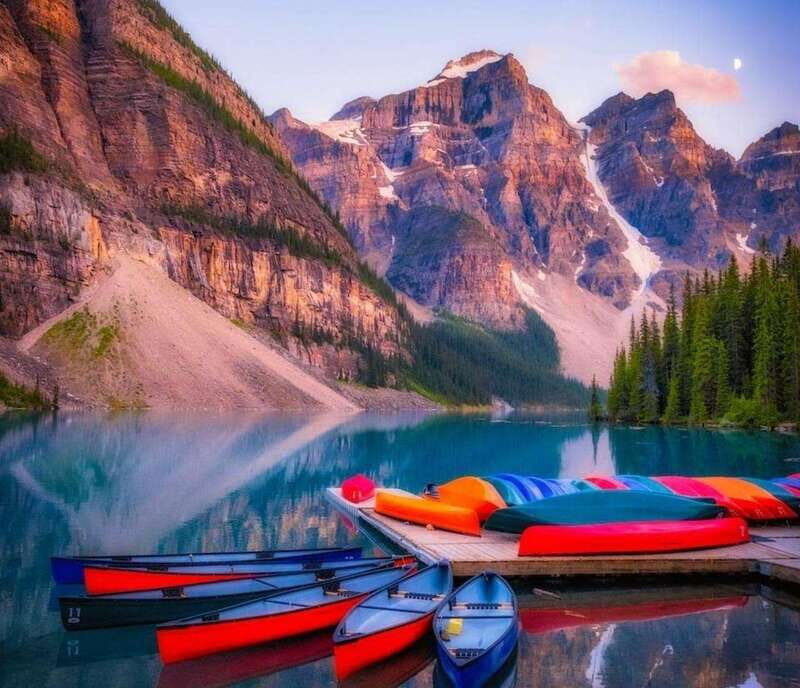 Banff: Lake Louise, Moraine, Emerald & Johnston Canyon Tour - Key Points