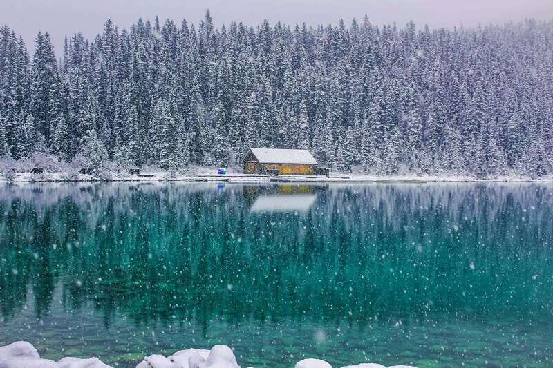 Banff: Moraine Lake, Lake Louise, Emerald Lake and Yoho Trip - A Deep Dive into the Experience