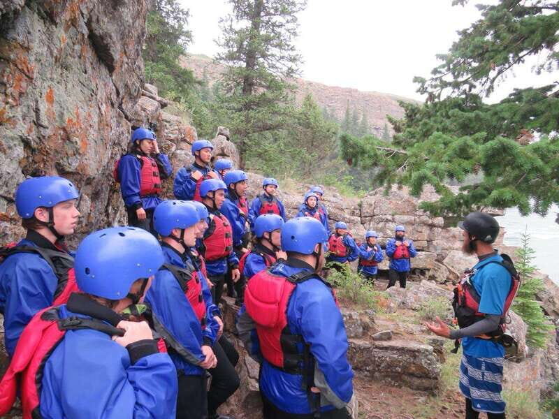 Banff: Morning Whitewater Rafting Tour in Horseshoe Canyon - Guides and Safety