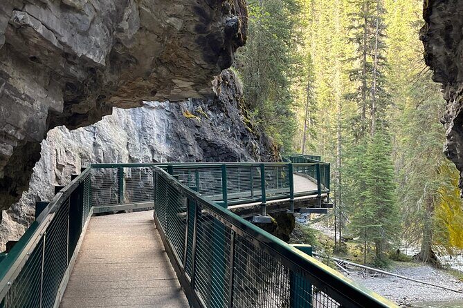 Banff National Park Tour Lake Louise and Moraine Lake by coach - Final Thoughts: Is This Tour Right for You?