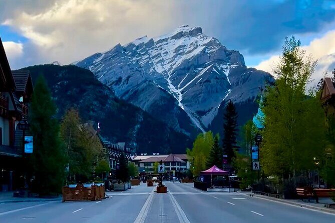 Banff to Calgary YYC Airport Shared Shuttle - Who Will Love This Service?