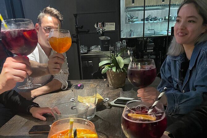 Bar Hopping in Milan - An In-Depth Look at the Milan Bar Hopping Experience