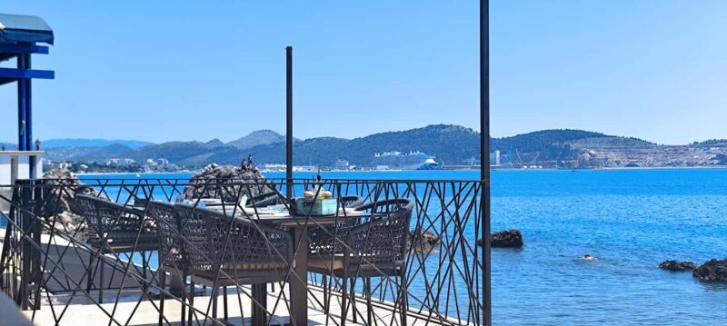 Bar: Montenegro Highlights Tour for Cruise Passengers - Transportation and Group Size