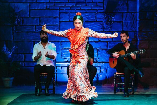 Baraka Triana. Flamenco show with drink - Who Will Love This Experience?